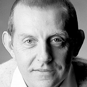 Benchpeg | Stuart Devlin AO CMG 1931 - 2018